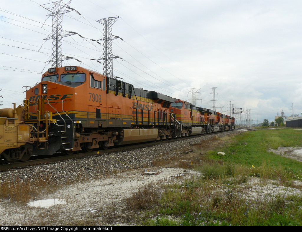 BNSF 7909